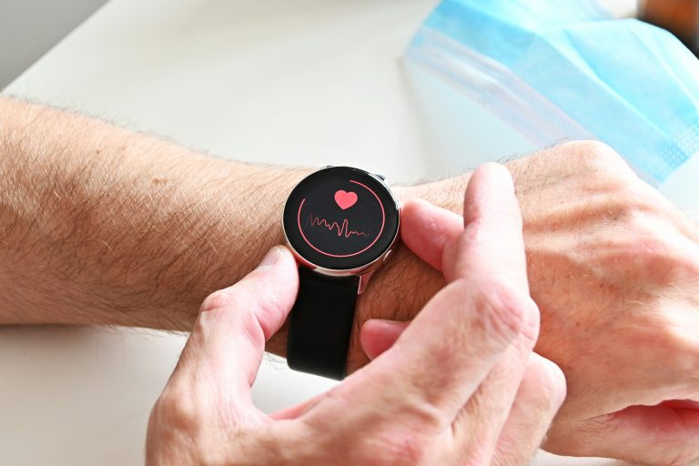 Travelling with a Heart Condition - TMB - Travel Health Clinics